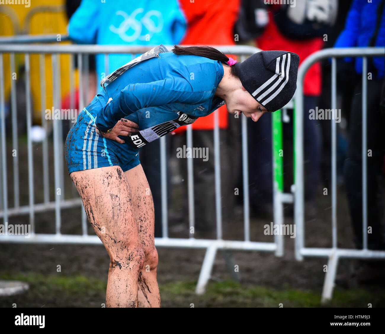Mud race exhausted uk hi-res stock photography and images - Alamy