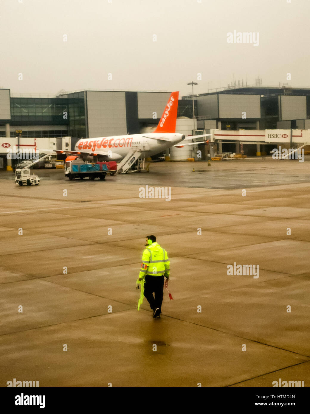 Ground support vehicle High Resolution Stock Photography and Images - Alamy