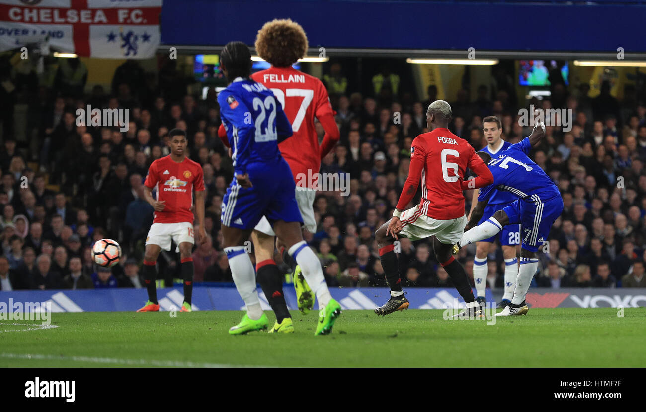 N’golo kante goal hi-res stock photography and images - Alamy