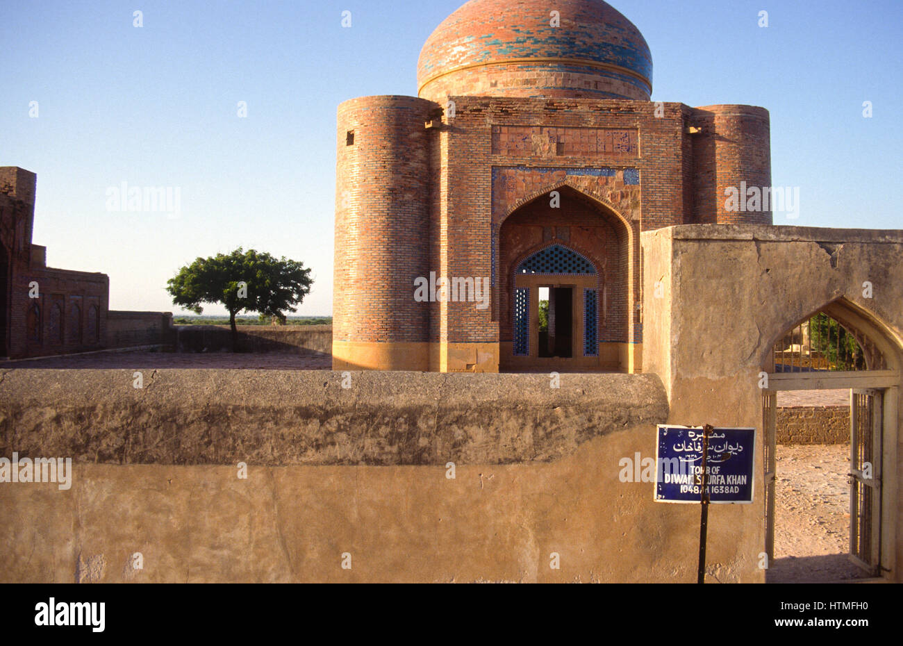 historic remains at unesco heritage makli hill in thatta, pakistan ...