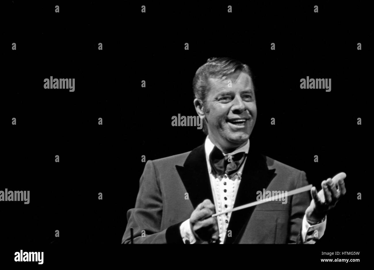 Jerry lewis hi-res stock photography and images - Alamy