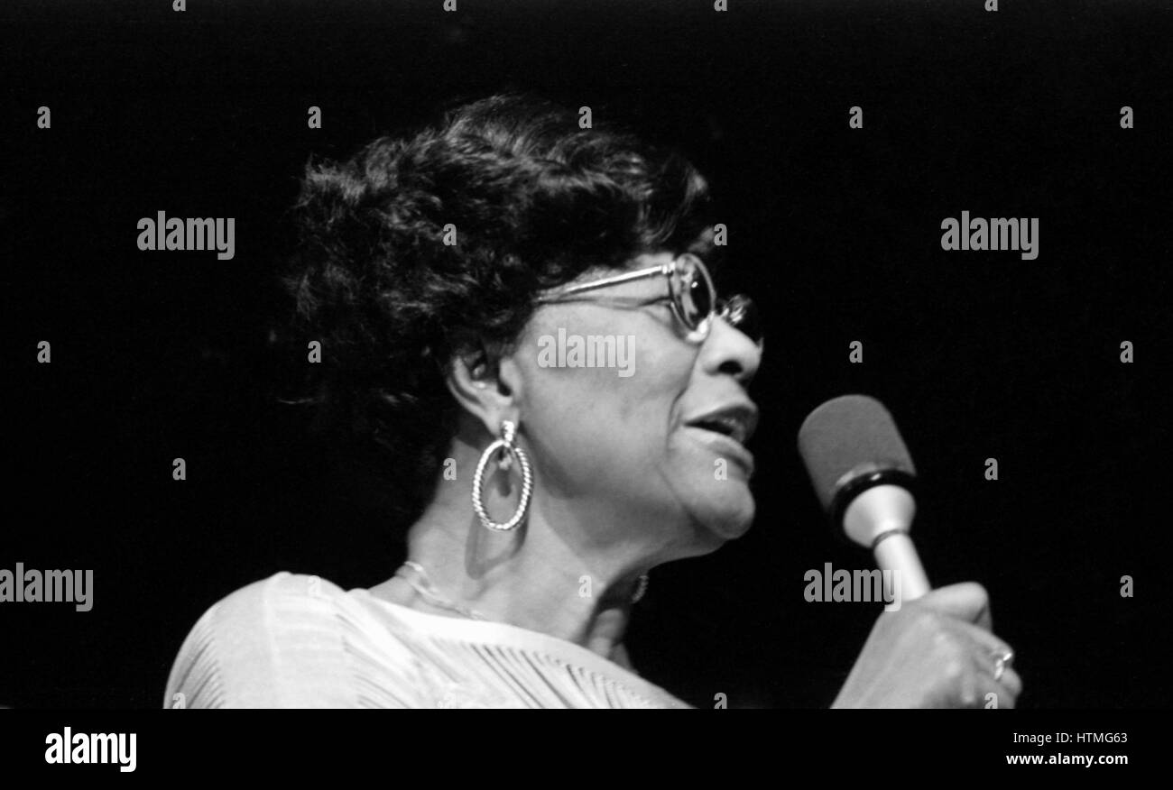 Ella fitzgerald hi-res stock photography and images - Alamy