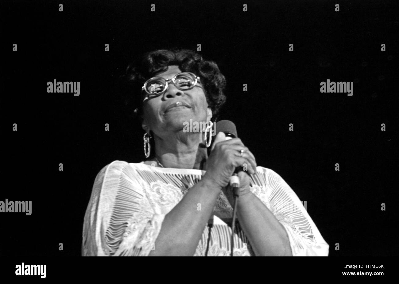 Ella fitzgerald hi-res stock photography and images - Alamy