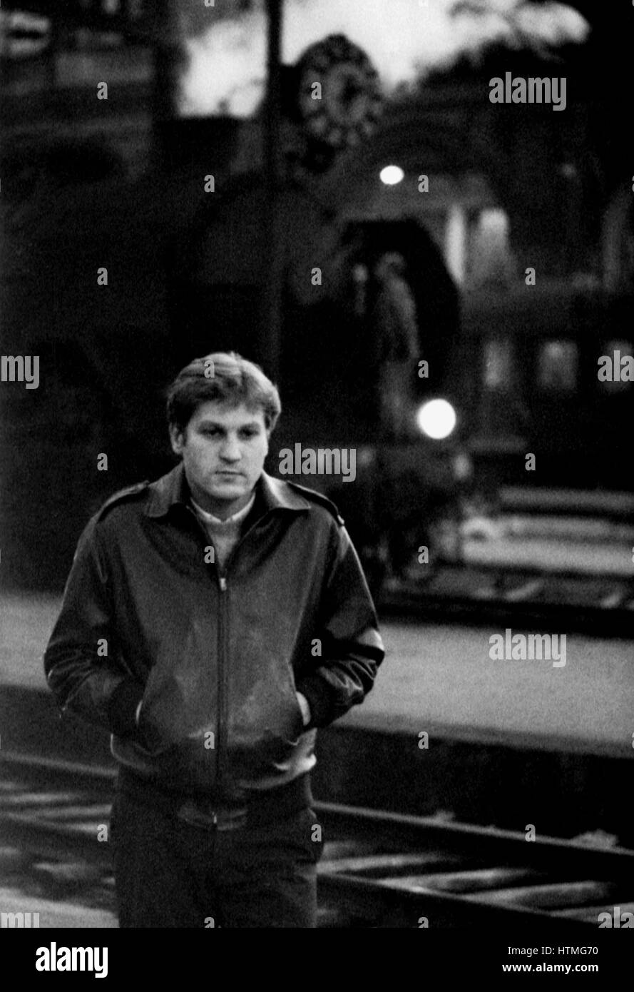 French singer songwriter Jean-Jacques Debout walking along the train ...