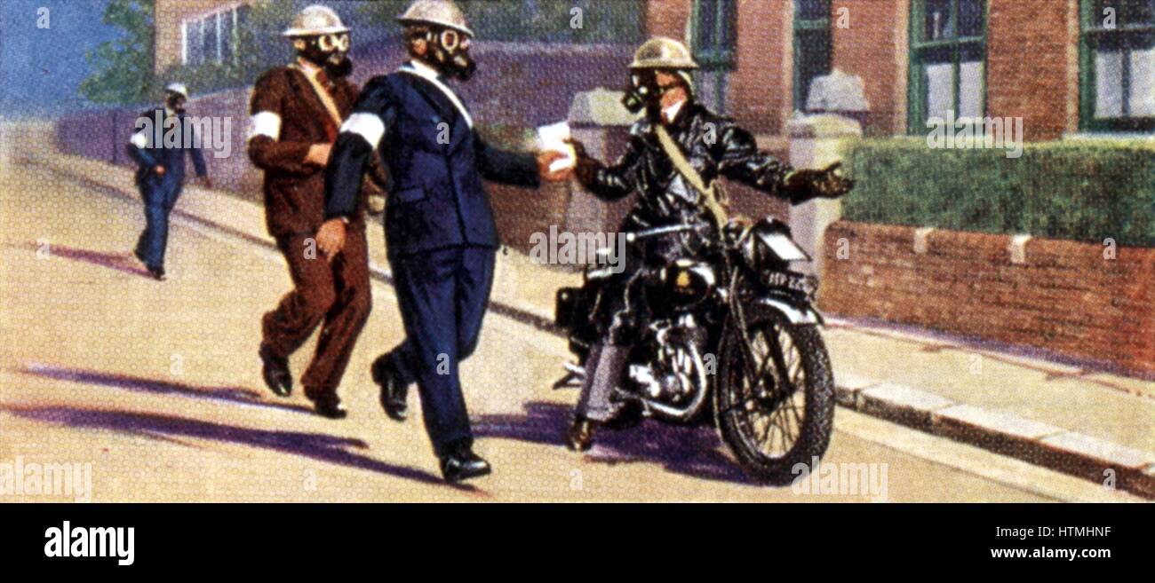 "Air Raid Precautions": Set of 50 cards issued by WD & H0 Wills ...