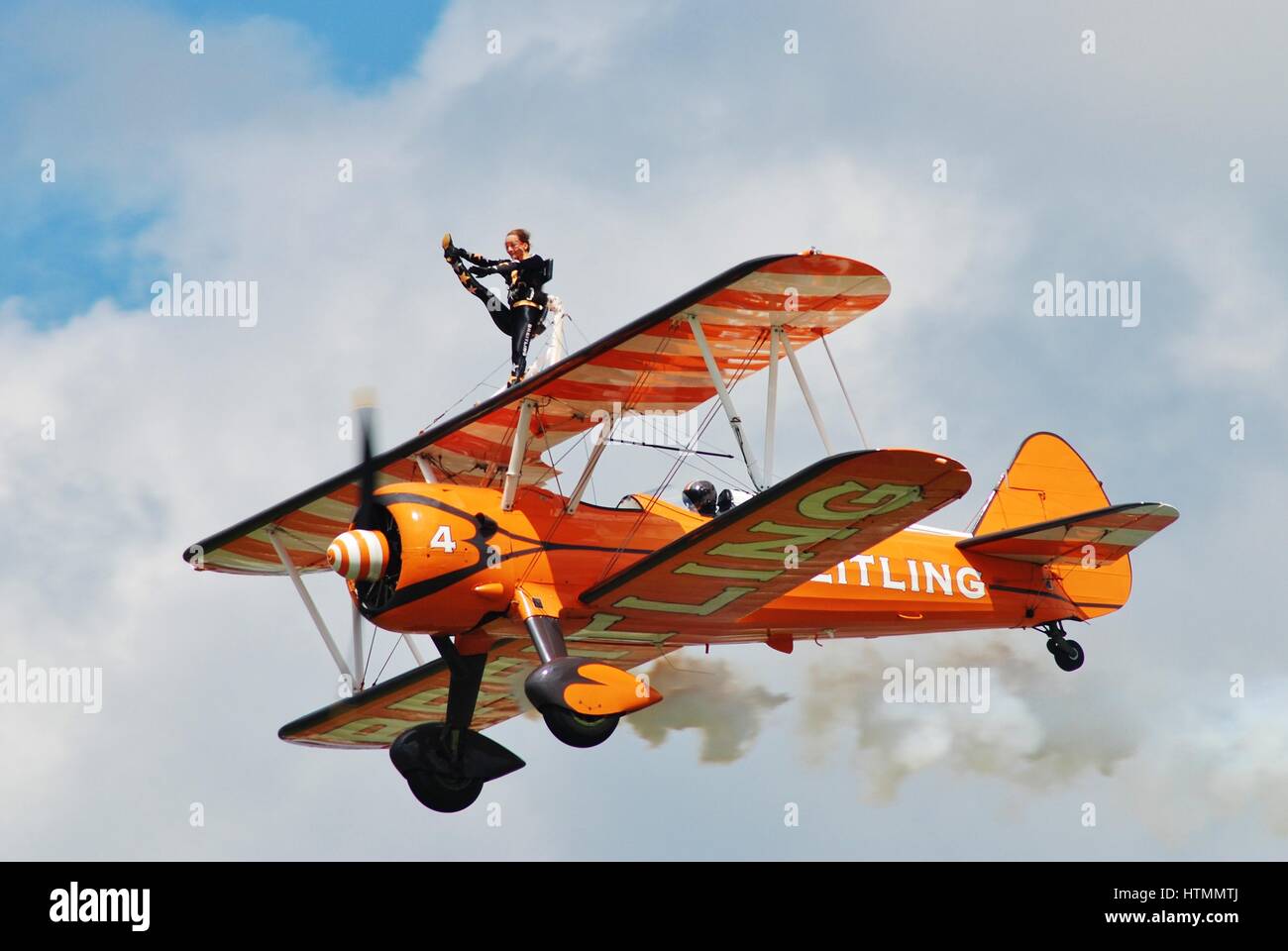 Wing walking 1940s hi-res stock photography and images - Alamy