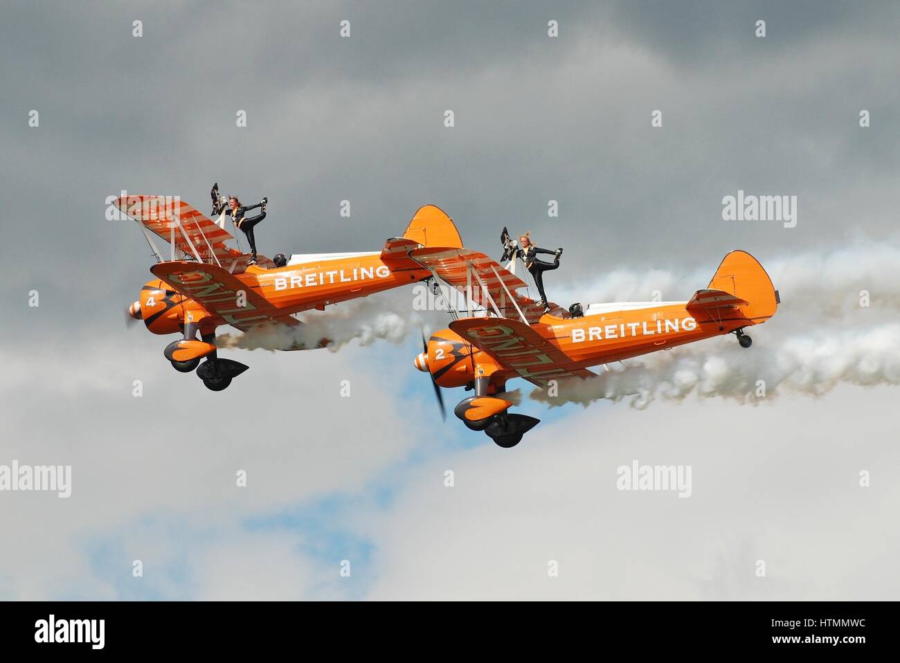 Wing walking female hi-res stock photography and images - Alamy