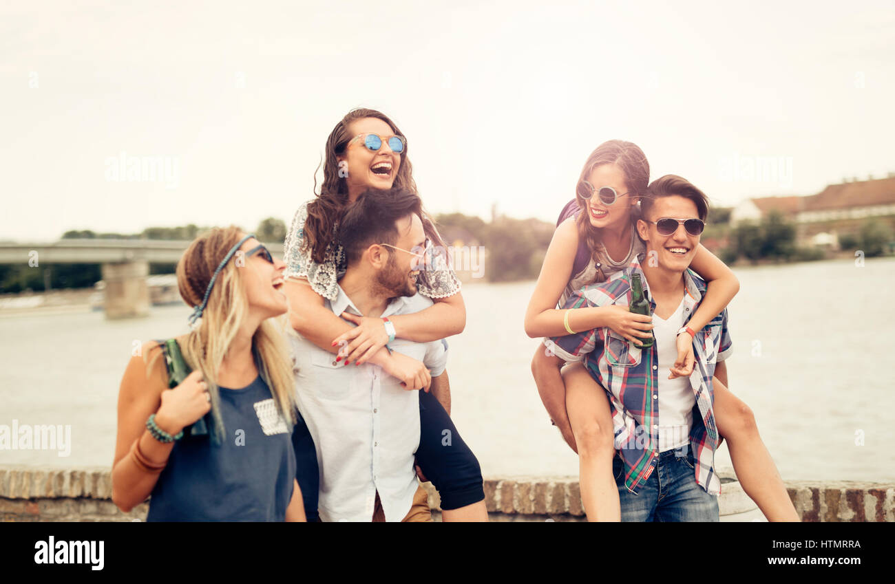 People fun sun hi-res stock photography and images - Alamy