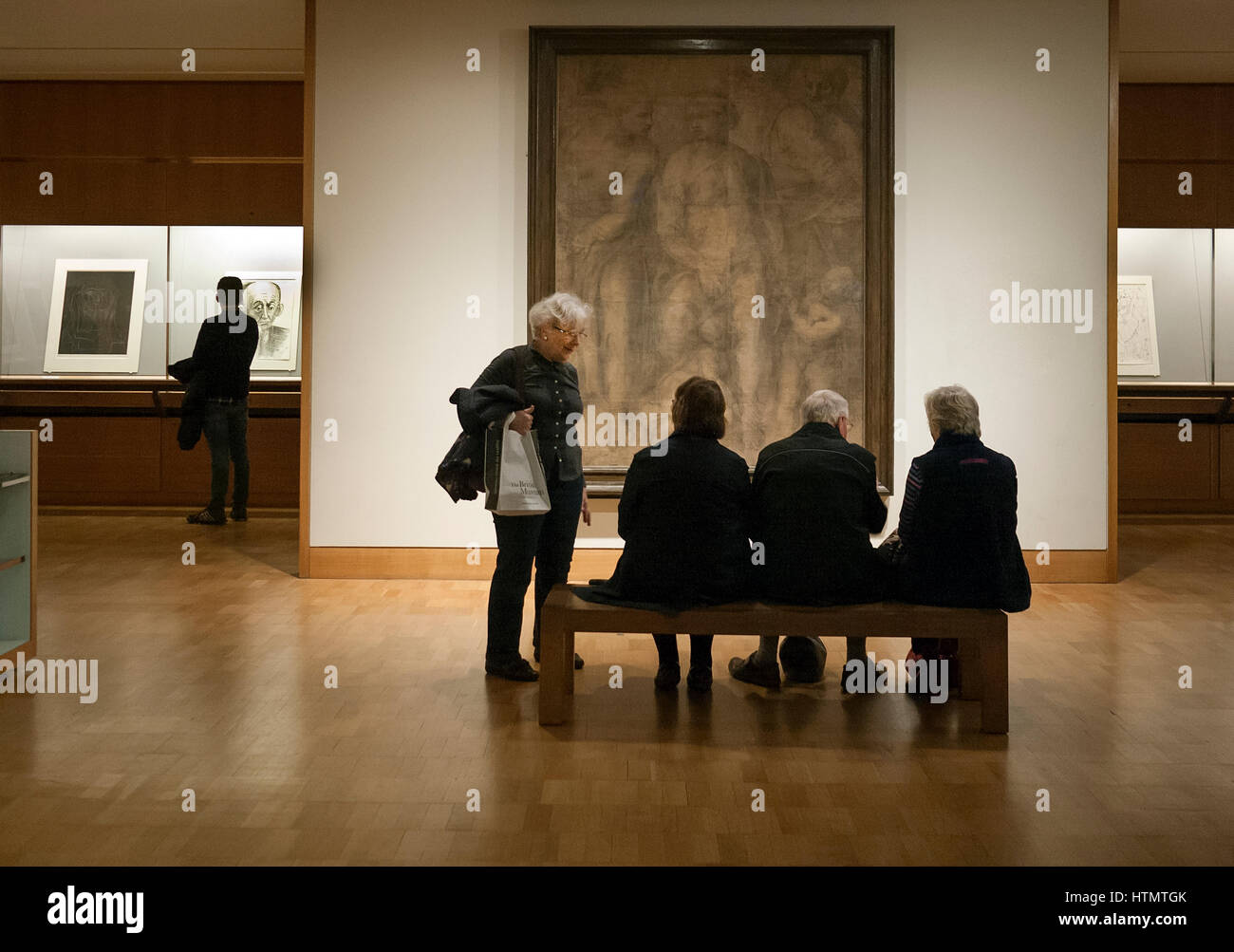 Visit a museum hi-res stock photography and images - Alamy