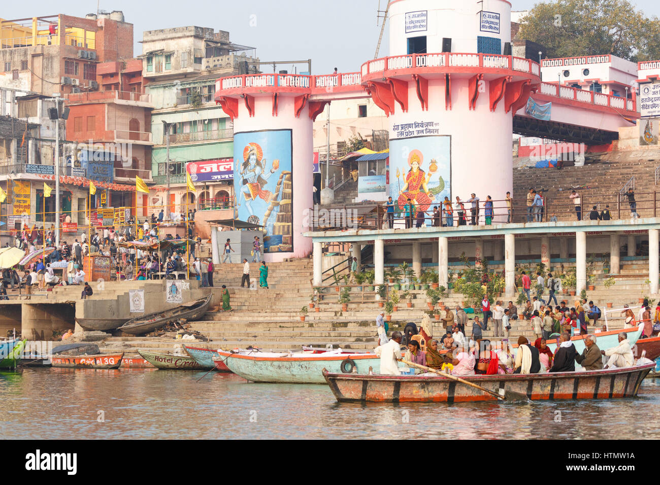 Pilgrims at the Ghats on the Ganges, Varanasi, Uttar Pradesh, India ...
