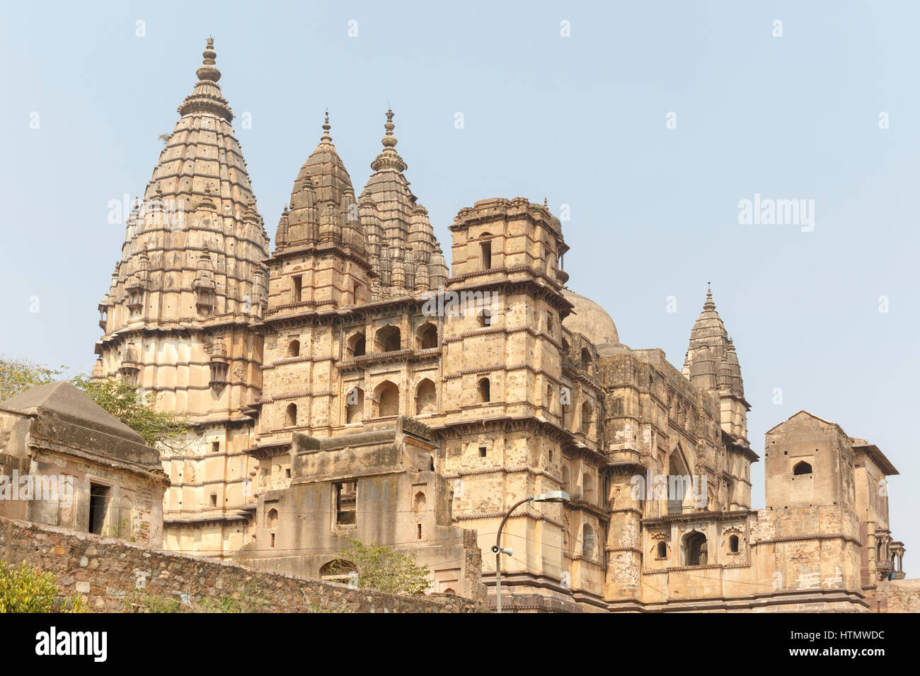 Orchha india view hi-res stock photography and images - Alamy