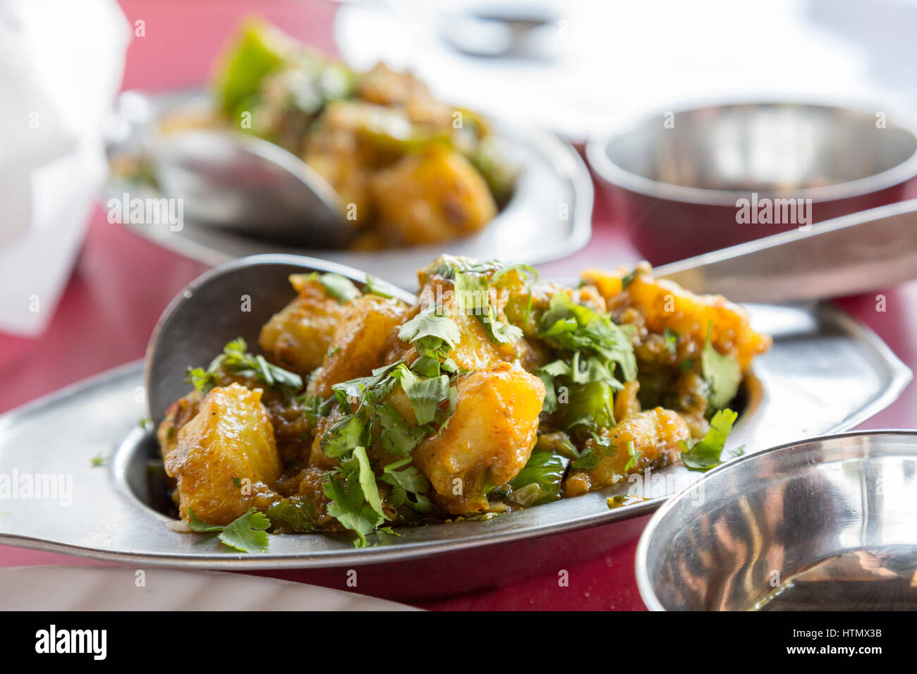 Masala aloo hi-res stock photography and images - Alamy