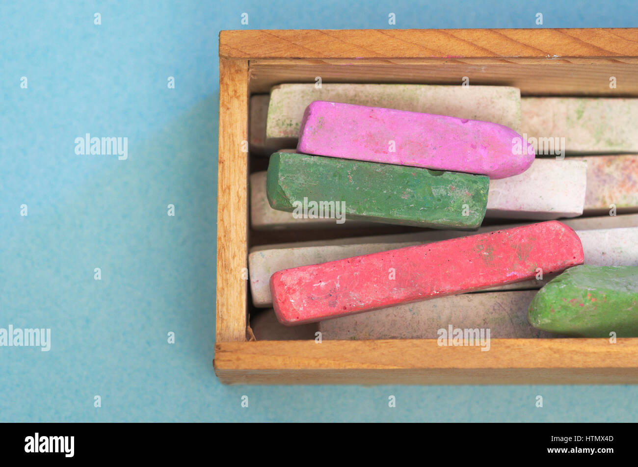Container of chalk hi-res stock photography and images - Alamy