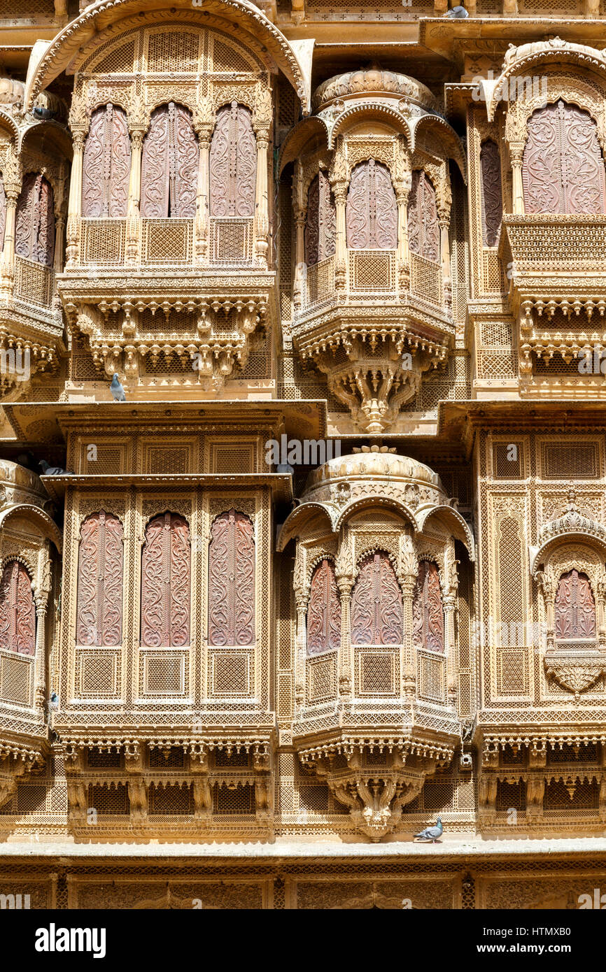 Haveli architecture details hi-res stock photography and images - Alamy