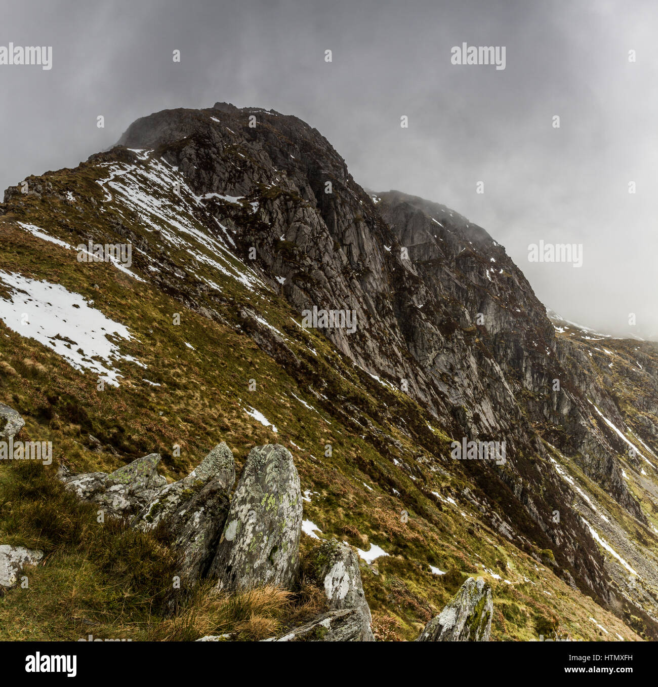 Craig yr Ysfa, Snowdonia Wales Stock Photo - Alamy