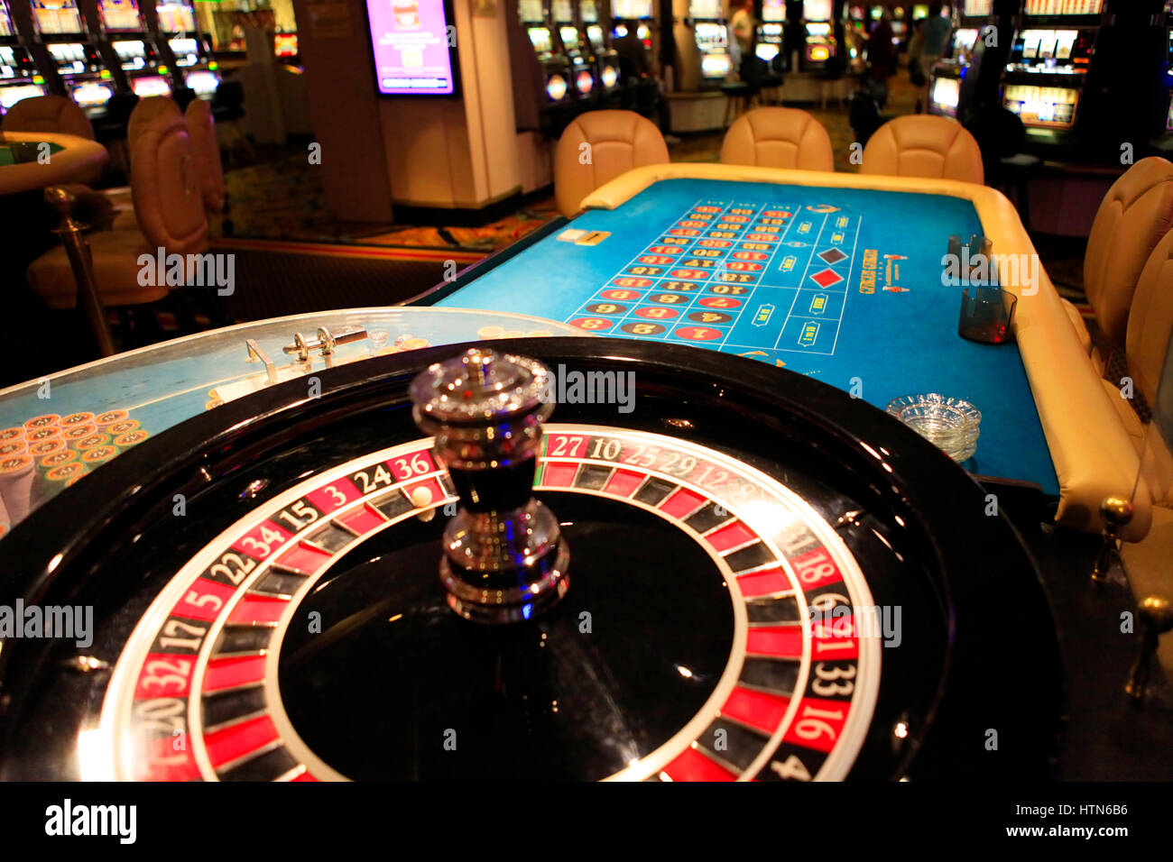 At roulette table in monte carlo hi-res stock photography and images ...