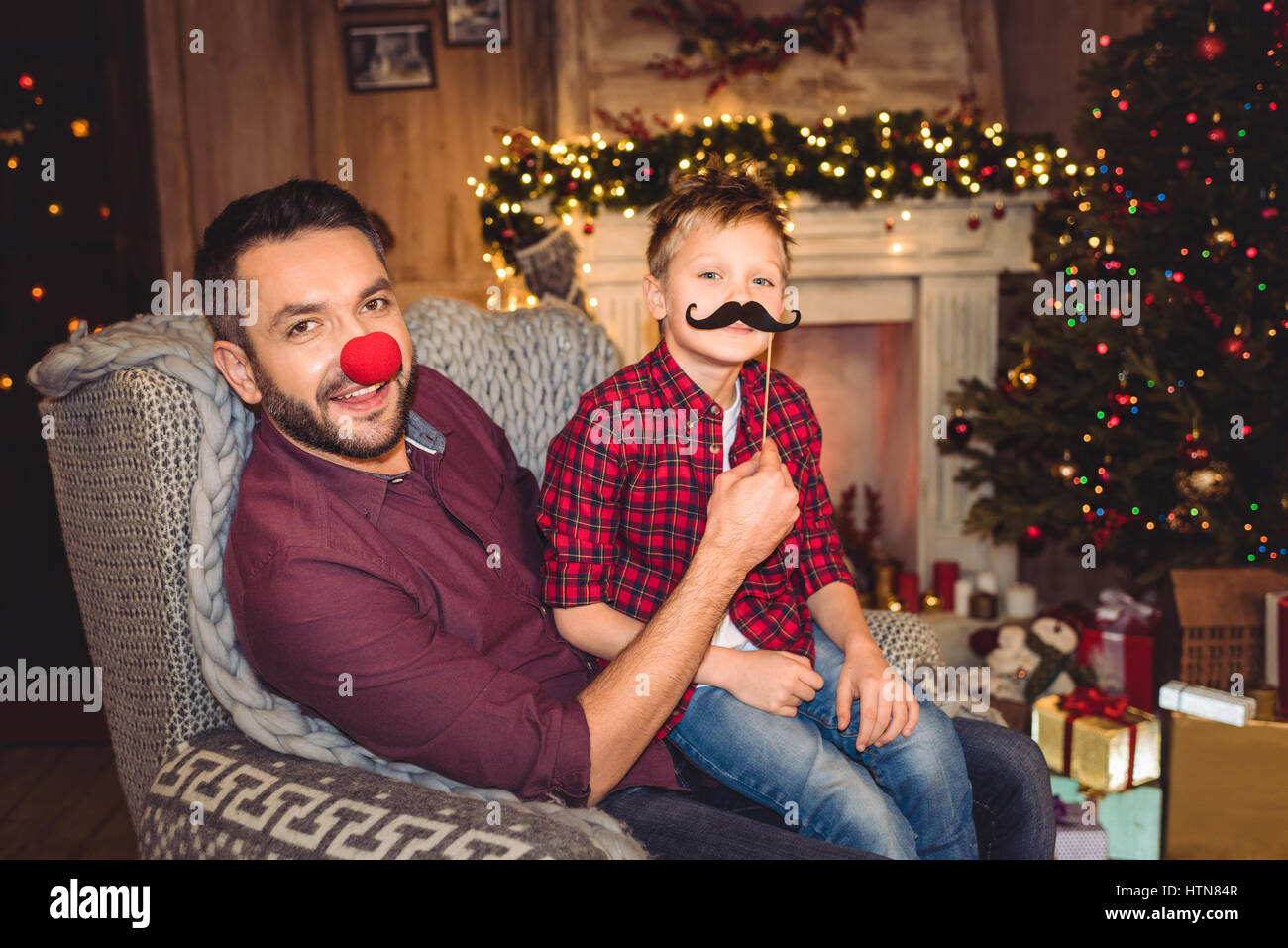 Happy father son having fun hi-res stock photography and images - Alamy