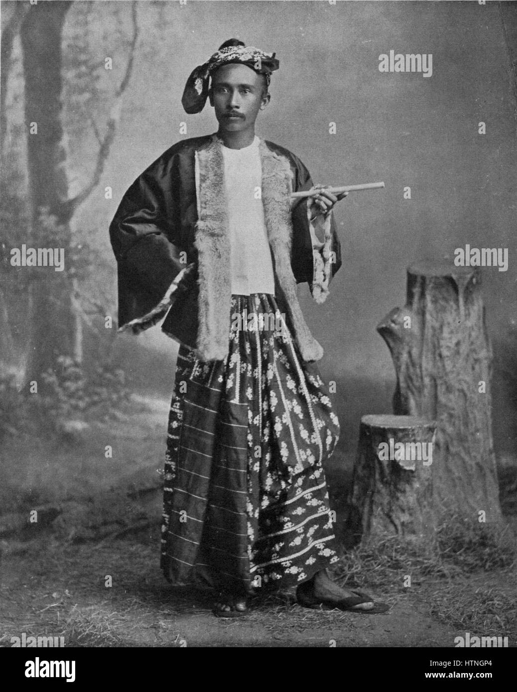 Burmese old man Black and White Stock Photos & Images - Alamy