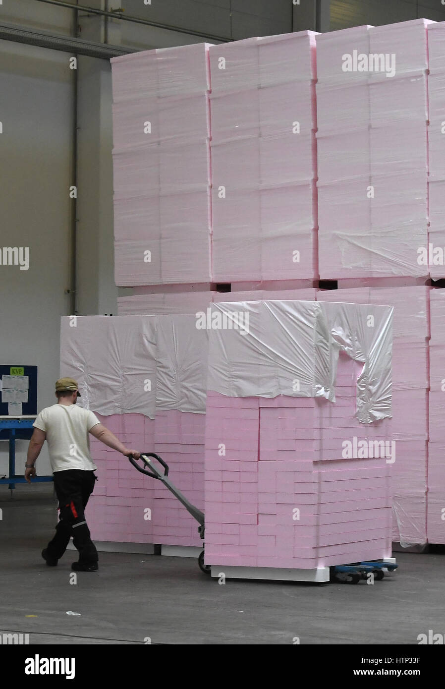 Wittenberge, Germany. 28th Feb, 2017. View of the production of ...