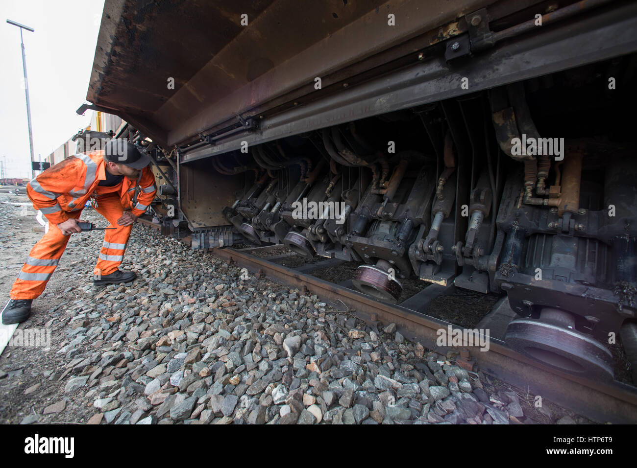 Grinding machine operator hi-res stock photography and images - Alamy