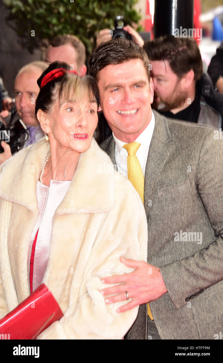 Scott maslen hi-res stock photography and images - Alamy