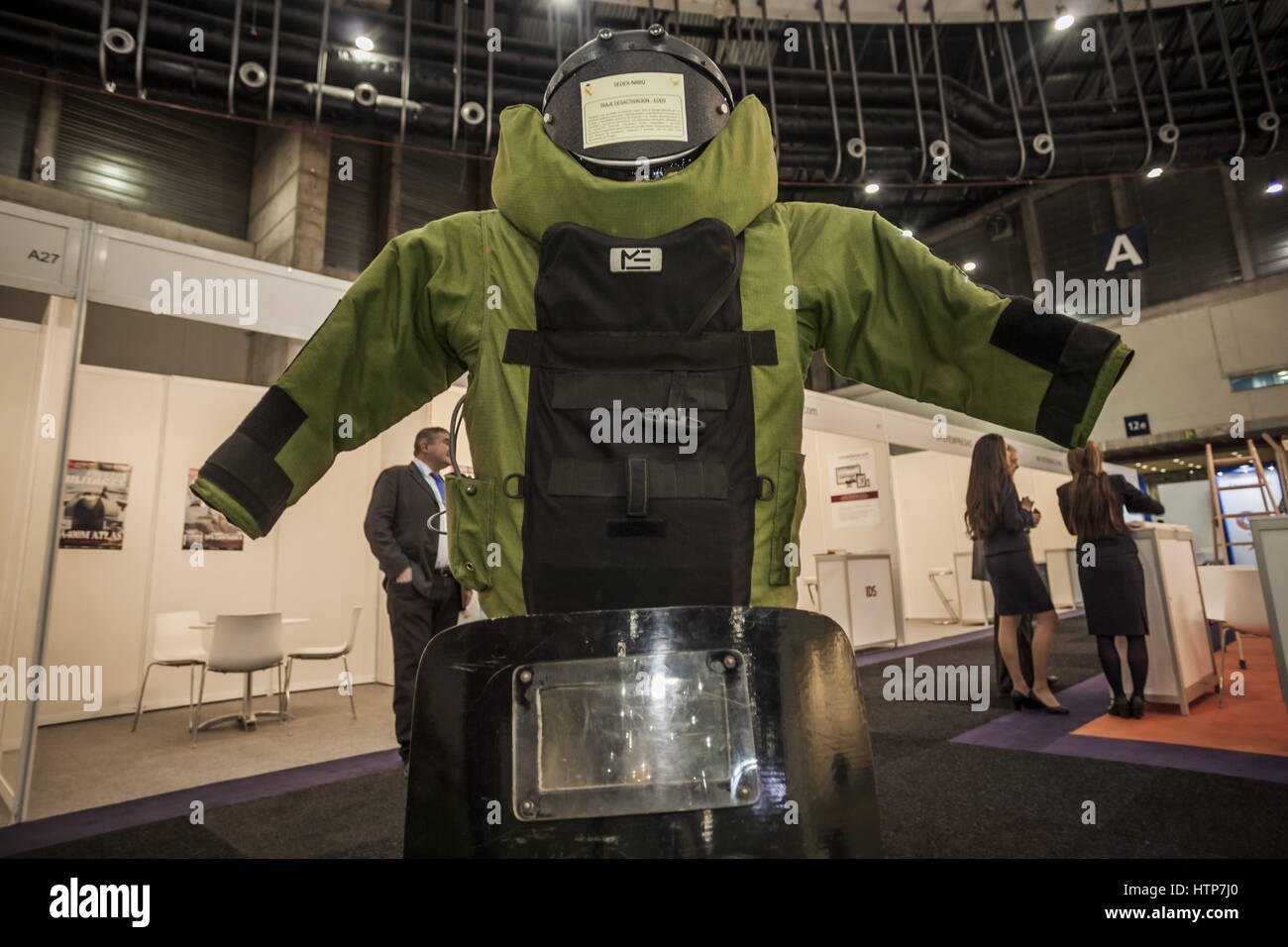 Madrid, Madrid, Spain. 14th Mar, 2017. Bomb deactivator suit in the ...