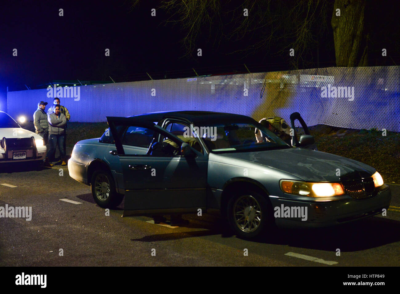 Police pulling over car hi-res stock photography and images - Alamy
