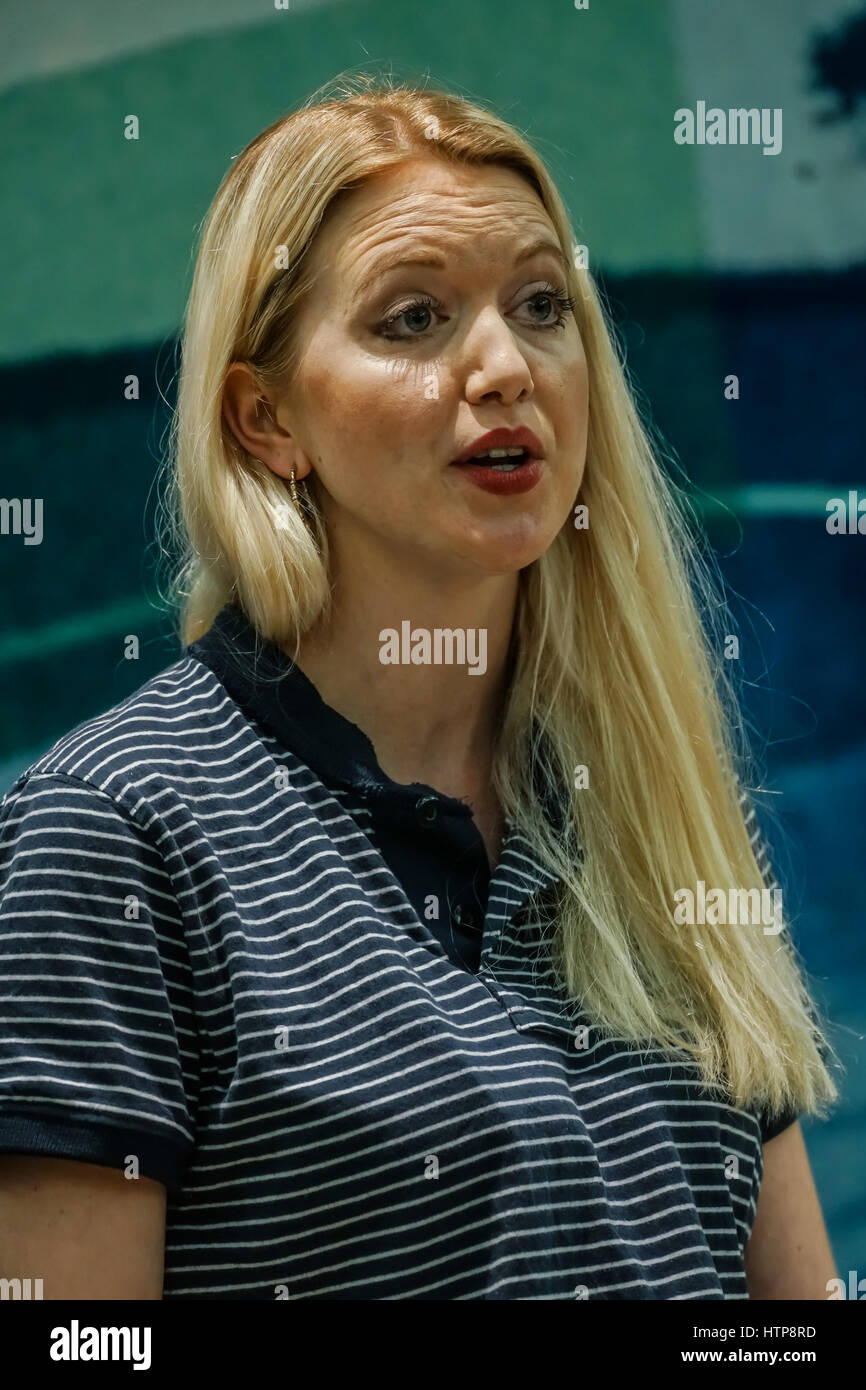 Shelly asquith nus hi-res stock photography and images - Alamy