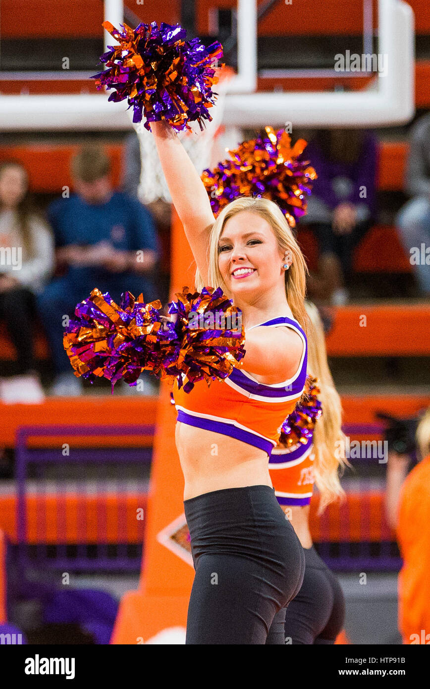 Horizon league mens basketball hi-res stock photography and images - Alamy