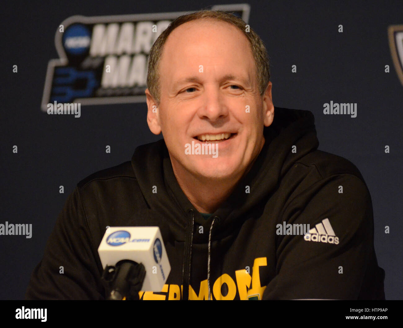 John becker hi-res stock photography and images - Alamy