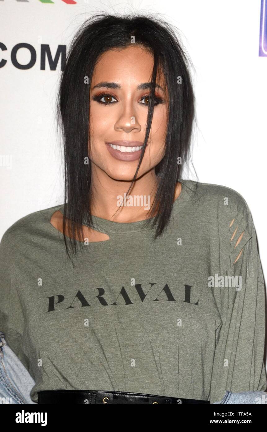 Los Angeles, California, USA. 15th Mar, 2017. Lexi Noel at arrivals for ...