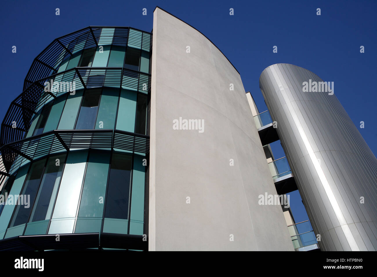 (elliptical or ellipse ) building hi-res stock photography and images ...