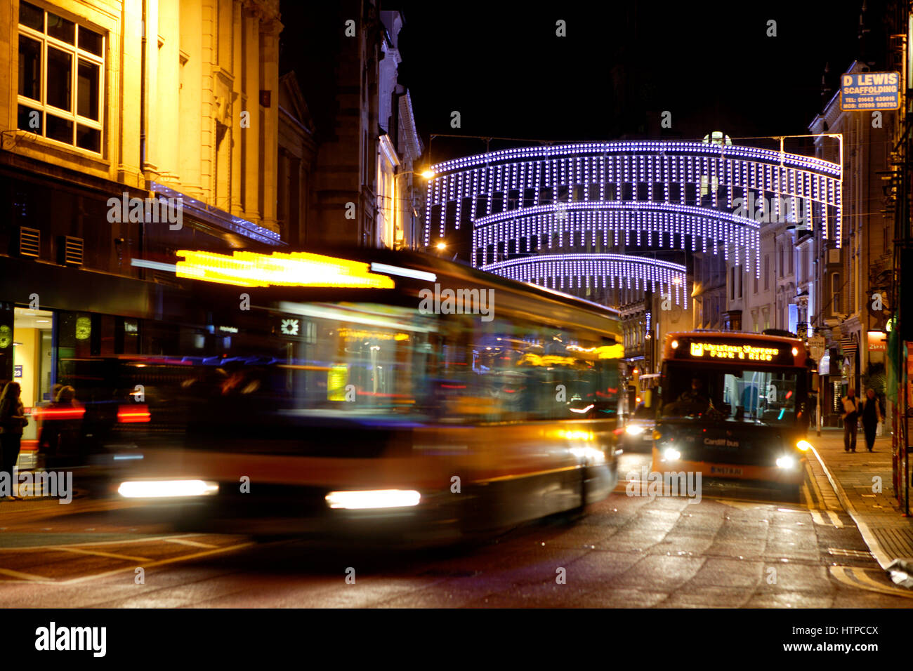 Cardiff street at night hi-res stock photography and images - Alamy