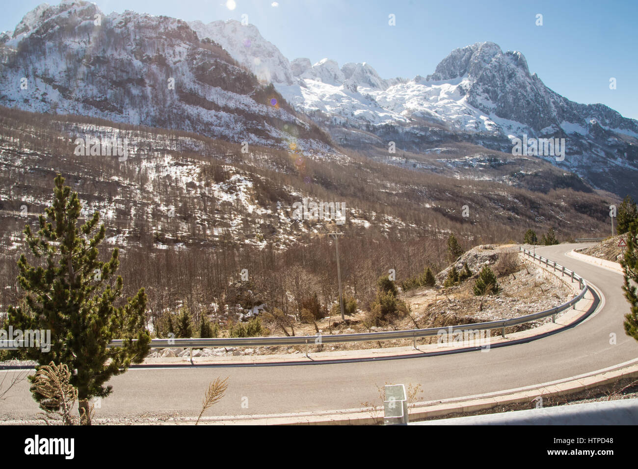 Curvy mountain road (landscape Stock Photo - Alamy