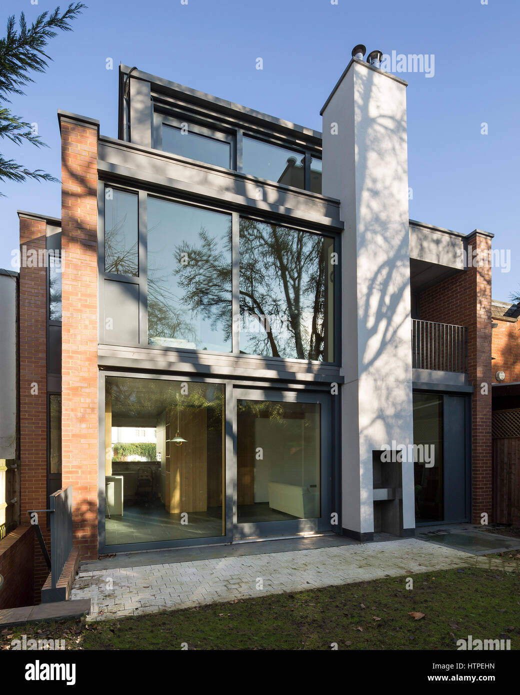 Exterior view of rear of house. Private House, London, United Kingdom ...