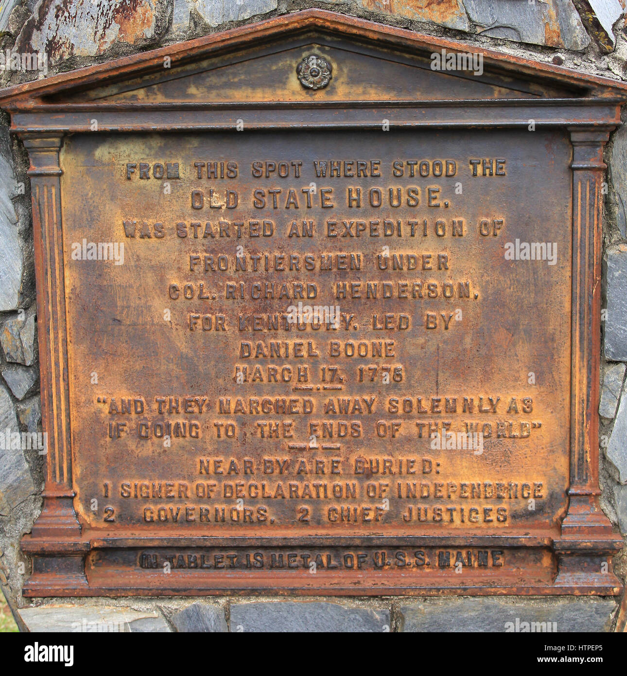 Old statehouse sign hi-res stock photography and images - Alamy