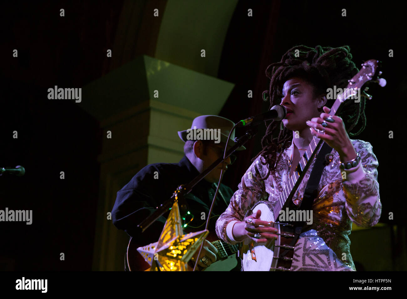 Valerie june singer hi-res stock photography and images - Alamy