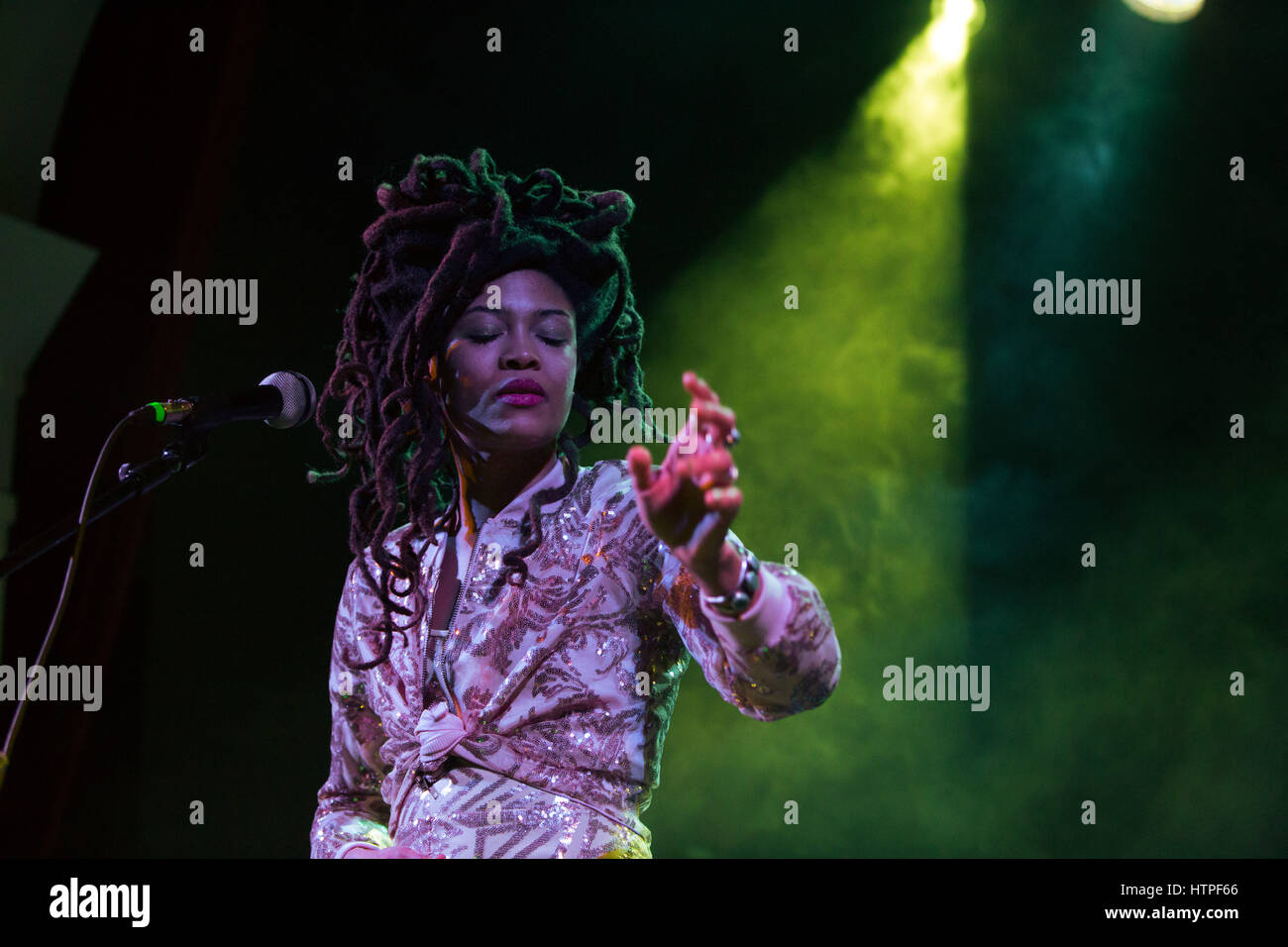 February 7th, 2017 - Toronto, Ontario, Canada: Nashville singer Valerie ...