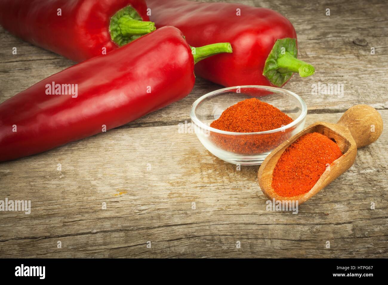 Table traditional dried asian herbs hi-res stock photography and images ...