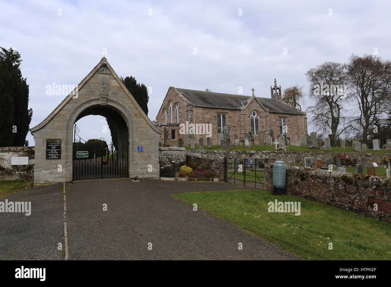 Kinclaven Parish Church and war memorial Scotland March 2017 Stock ...