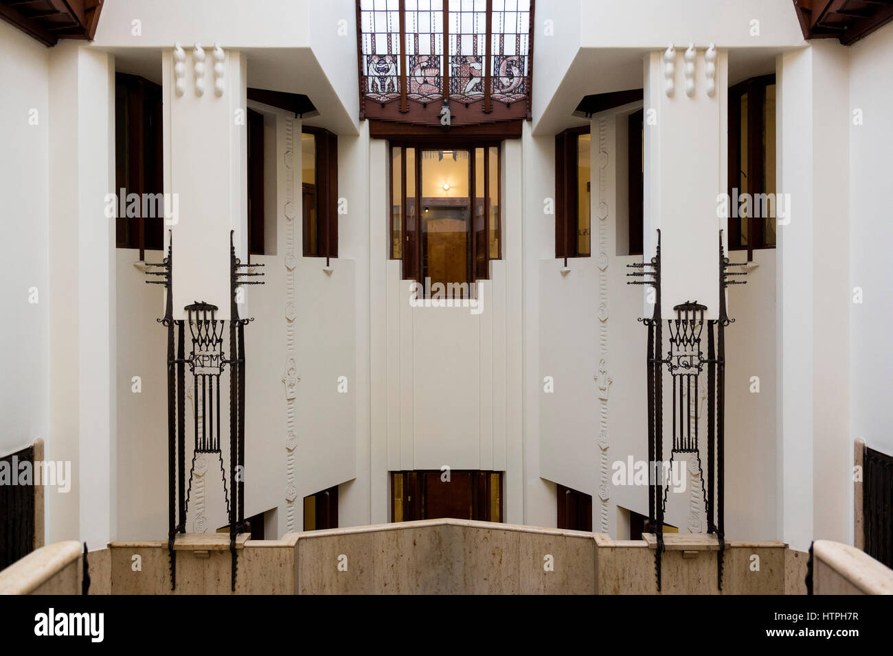 Van der Mey Hall. Het Scheepvaarthuis (The Shipping House), Amsterdam ...