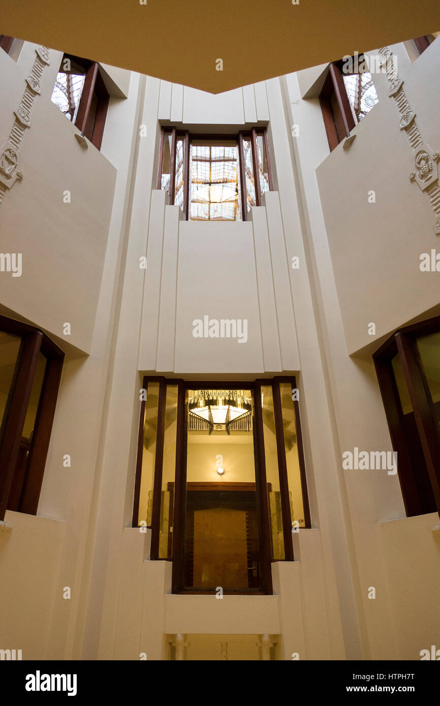 Van der Mey Hall. Het Scheepvaarthuis (The Shipping House), Amsterdam ...