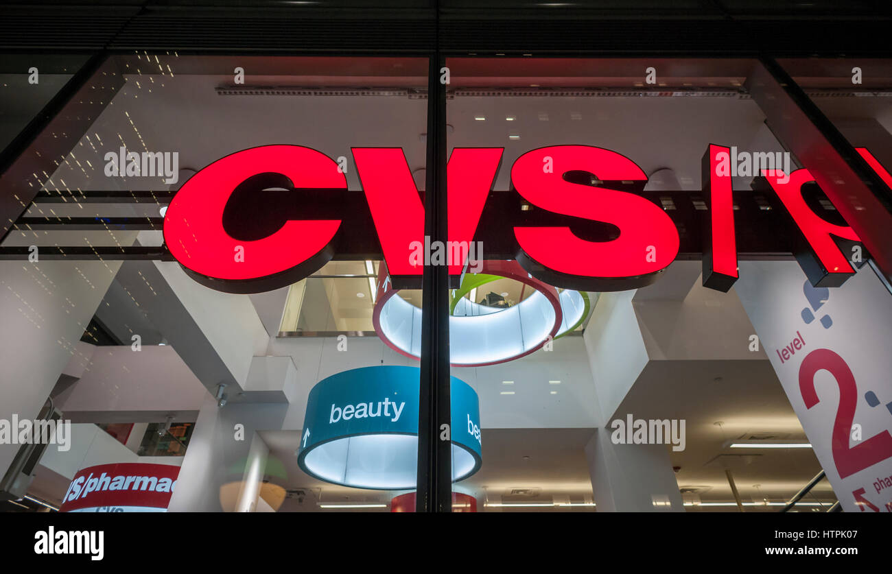 Cvs pharmacy storefront hi-res stock photography and images - Alamy