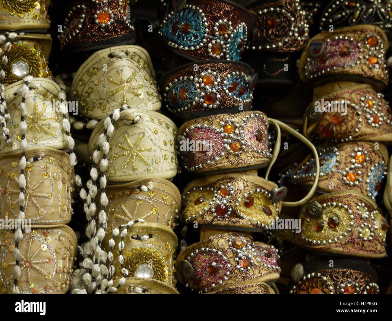 Indian khussa slippers hi-res stock photography and images - Alamy