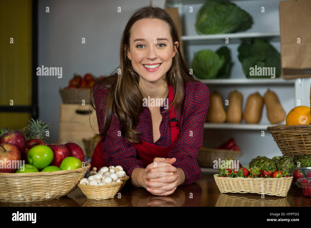 Market staff hi-res stock photography and images - Alamy