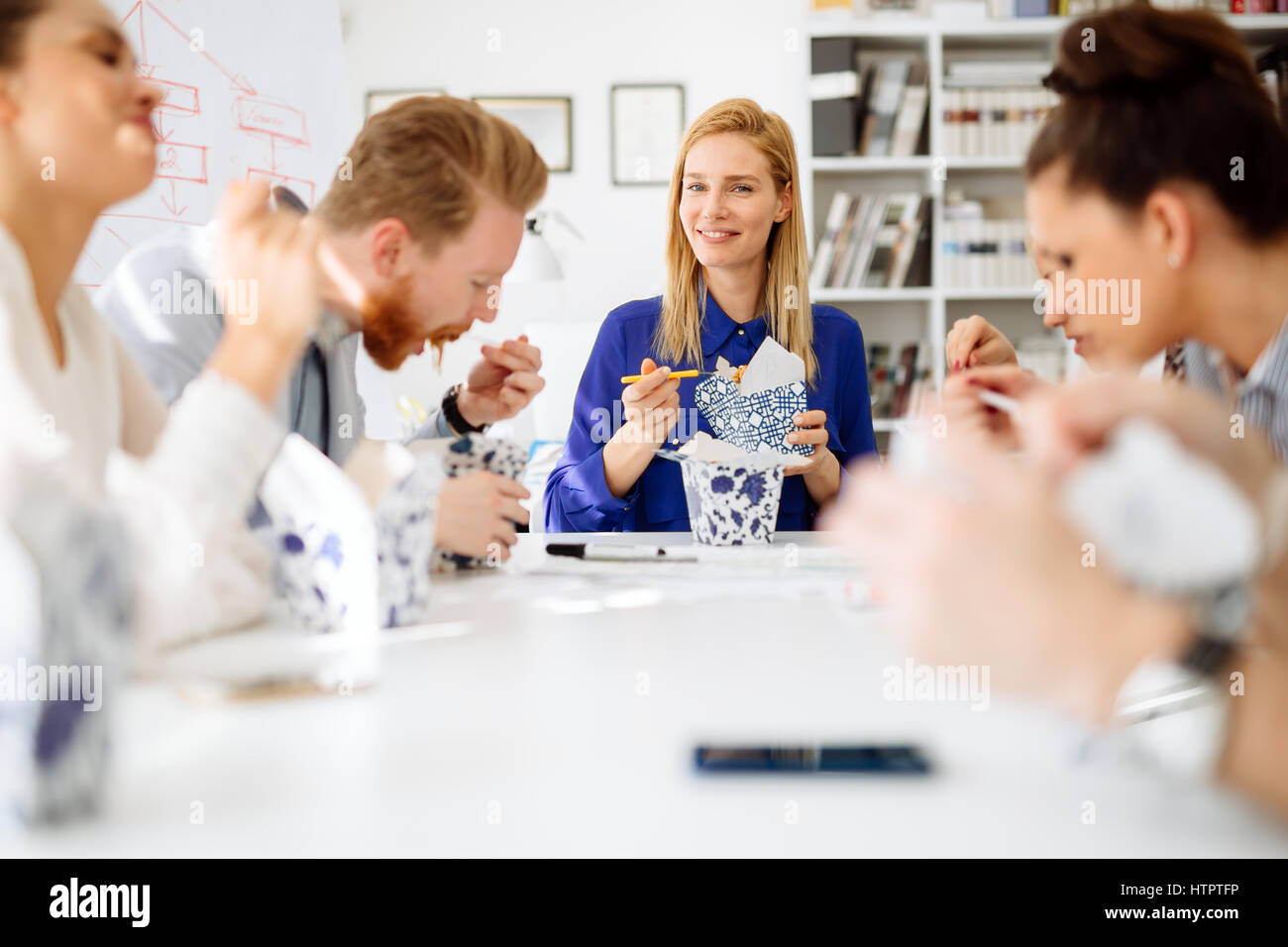 Takeout meals hi-res stock photography and images - Alamy