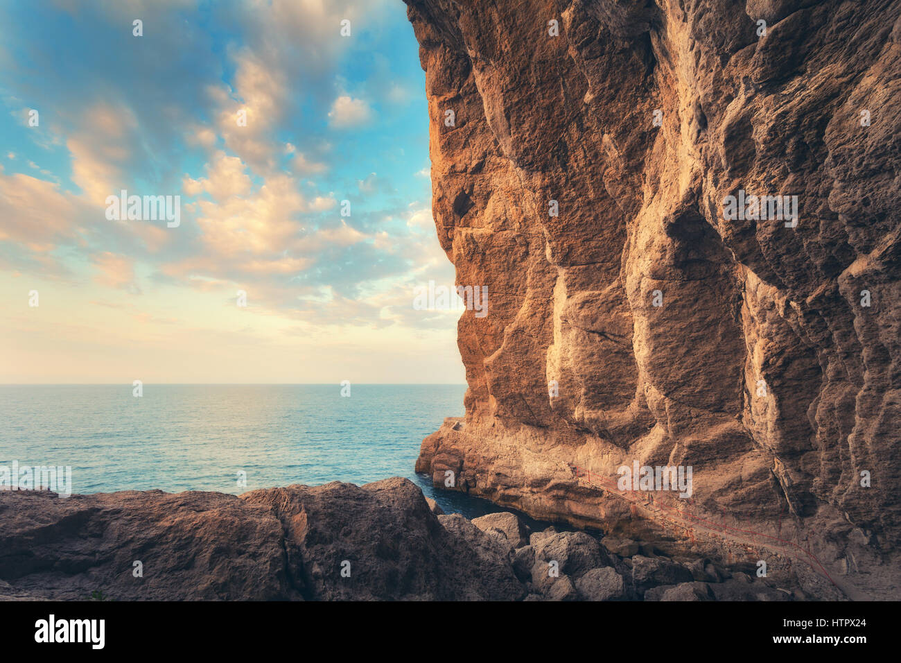 Entrance blue grotto hi-res stock photography and images - Alamy