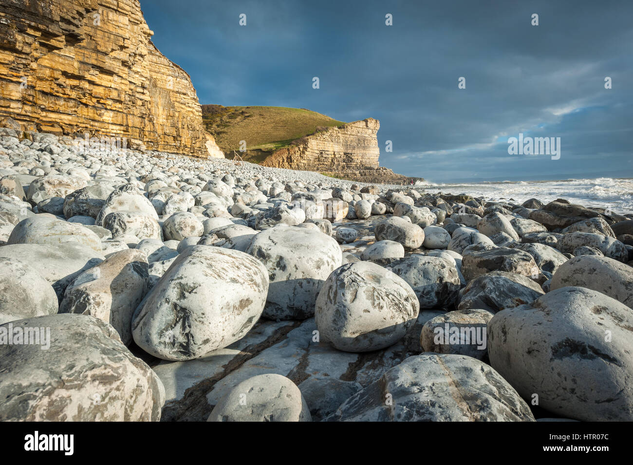 The rugged coastline at Monknash, South Wales Stock Photo - Alamy