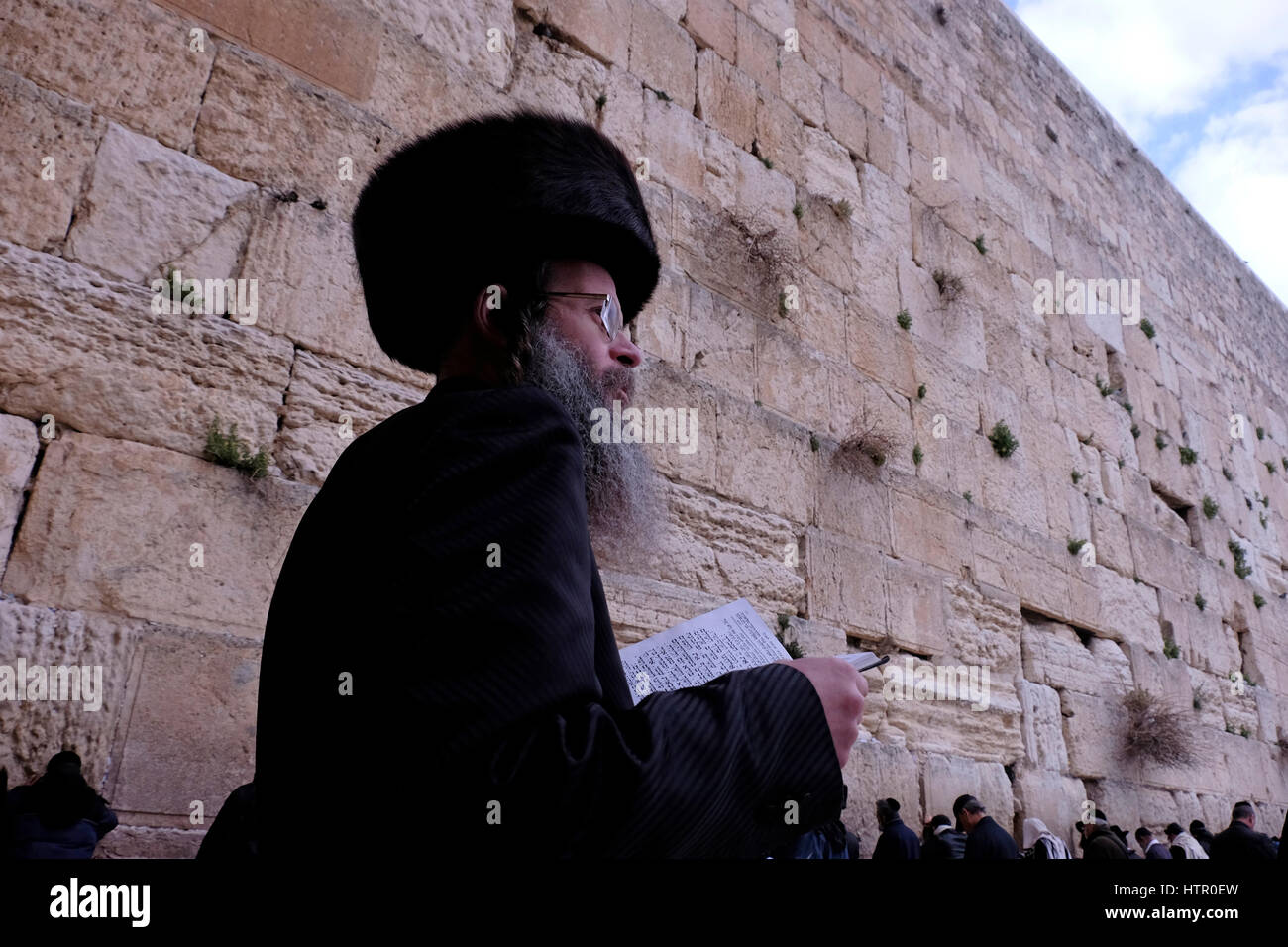 Wearing a shtreimel fur hat worn by many married haredi hi-res stock ...