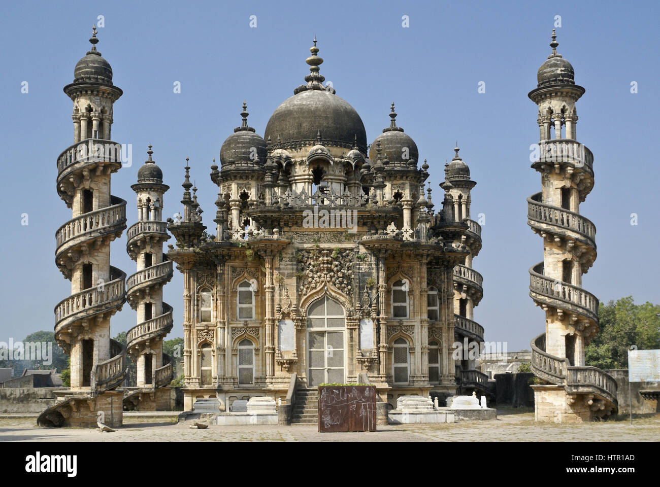 Biwi ka maqbara hi-res stock photography and images - Alamy